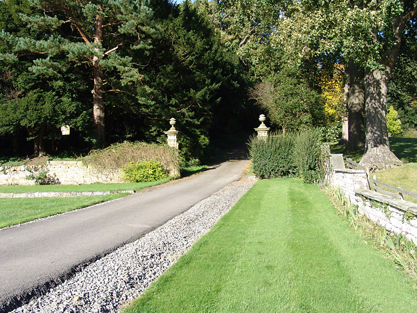 danby1.htm Danby Hall The Pelicans Friends of The White Fathers